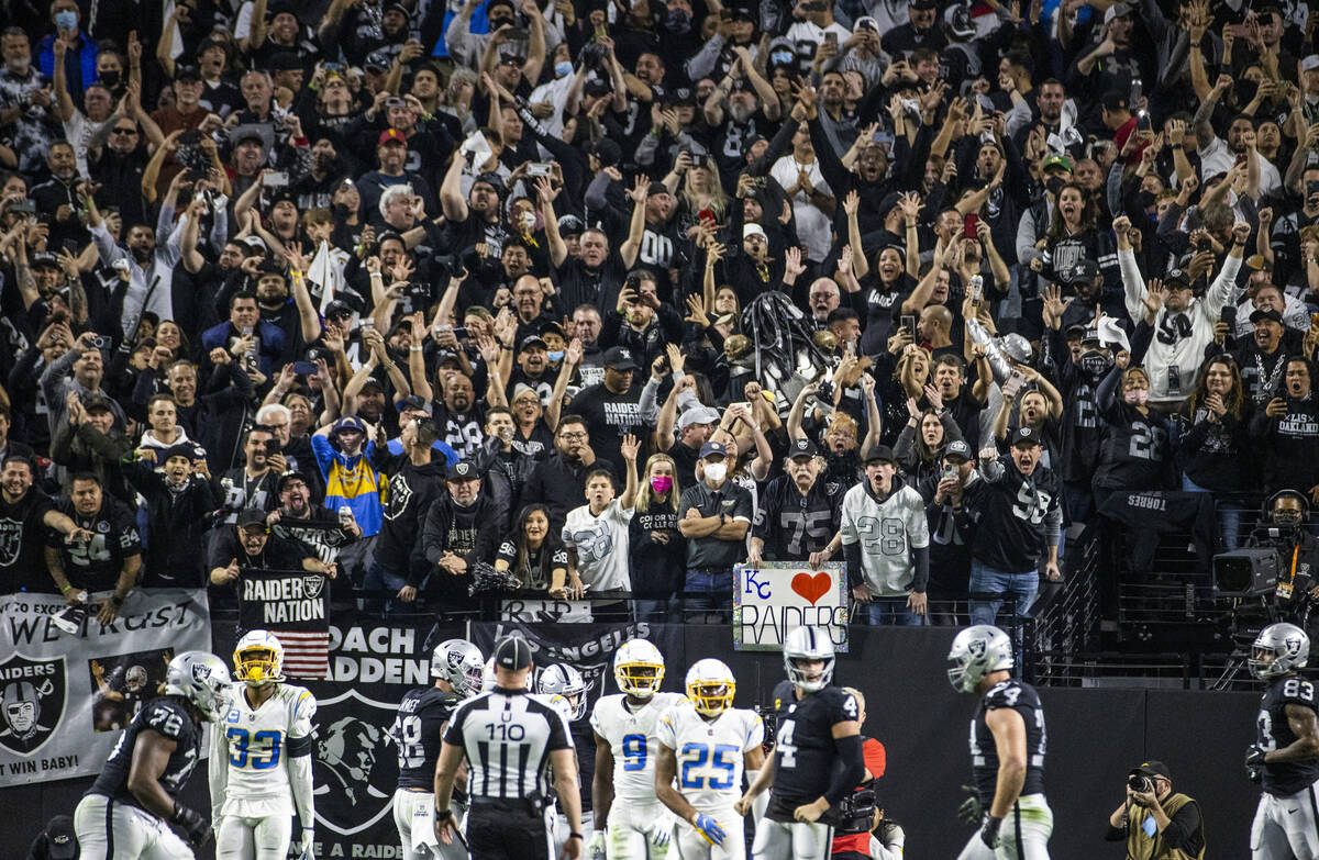 Raiders News from Vegas Nation | Las Vegas Review-Journal