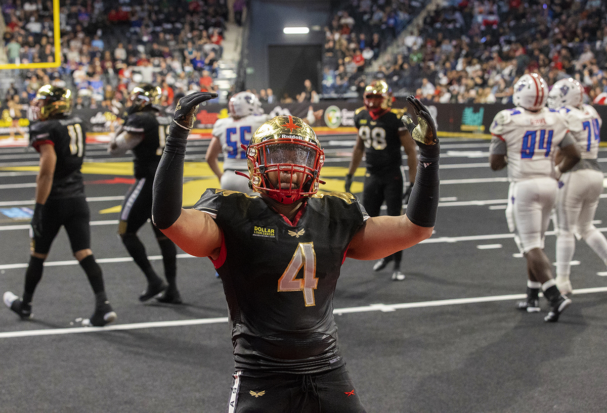 Defense lifts Knight Hawks to win in first game | Football | Sports