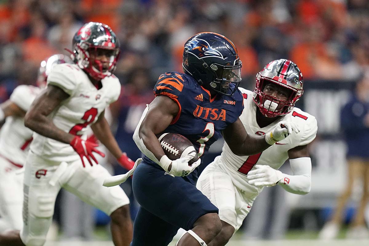 Raiders sign Sincere McCormick, ex-UTSA running back | Raiders News ...
