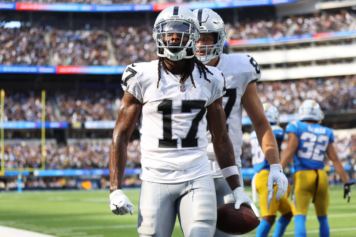 Raiders’ Davante Adams inks deal with Las Vegas gaming giant | Raiders News | Sports