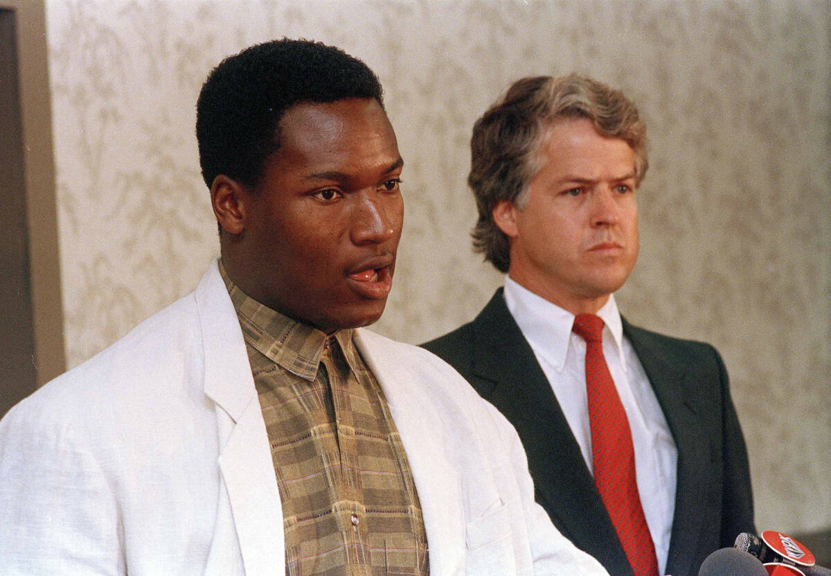 Bo Jackson’s final game with the Raiders, an excerpt from Jeff Pearlman ...