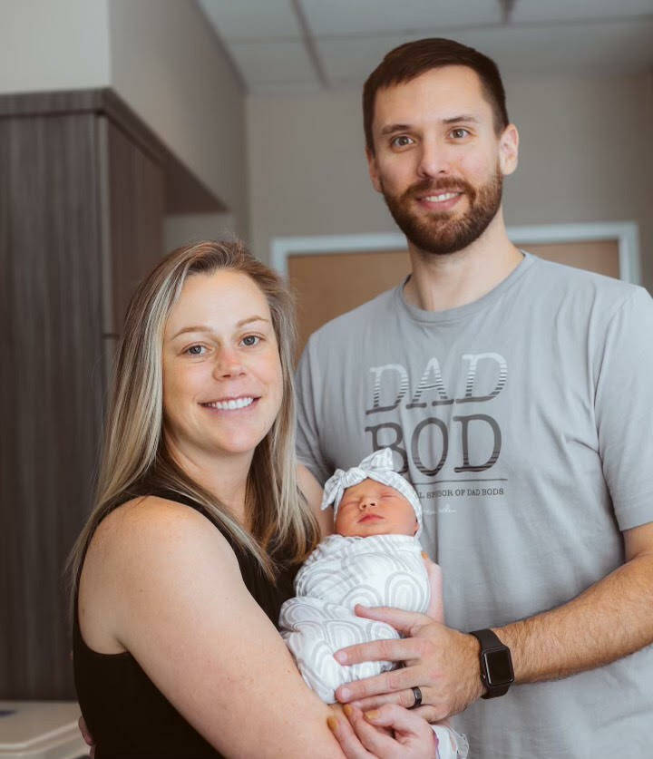 UNLV’s Lindy La Rocque returns as coach 8 days after giving birth ...