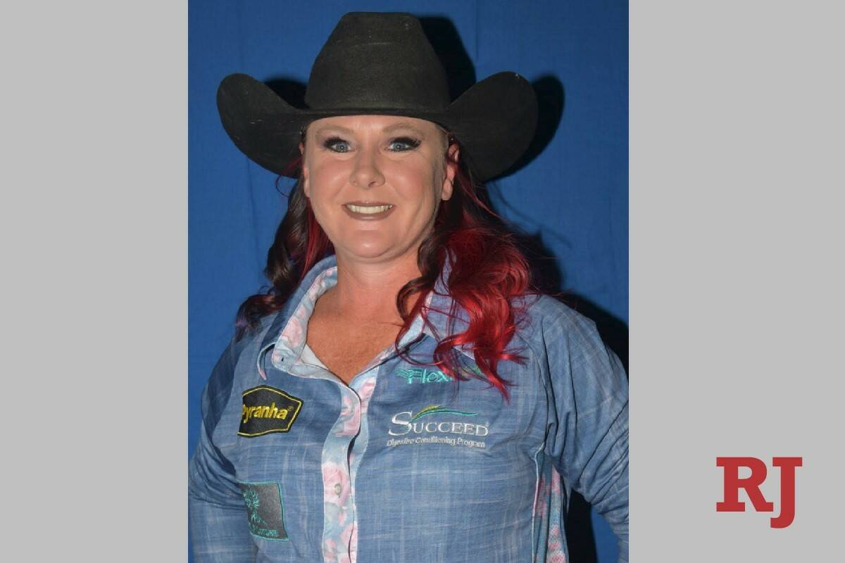 Barrel racer Leslie Smalygo joins us for NFR Live at 4:45 | National ...