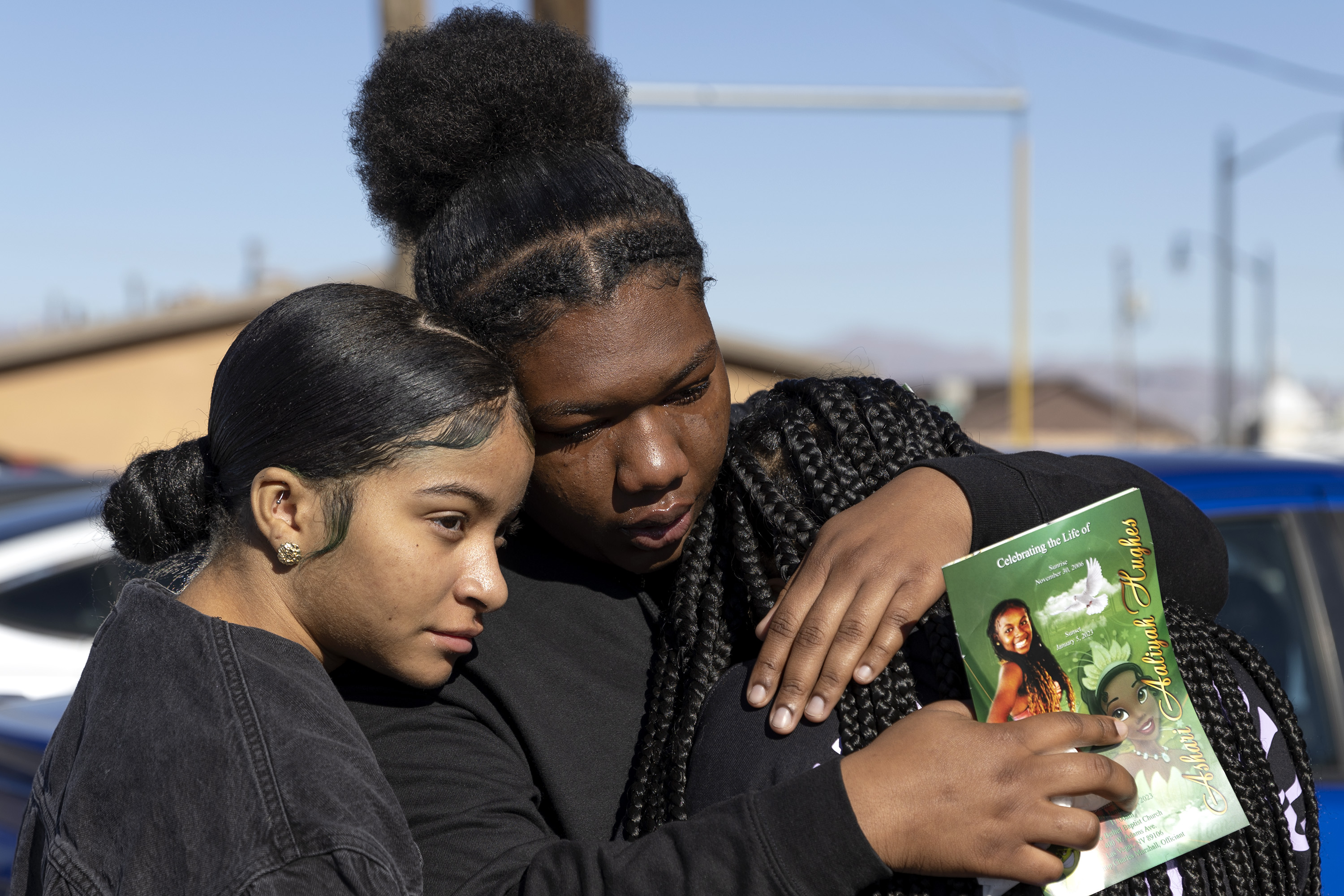 Memorial for Desert Oasis teen Ashari Hughes draws hundreds | Local Las ...