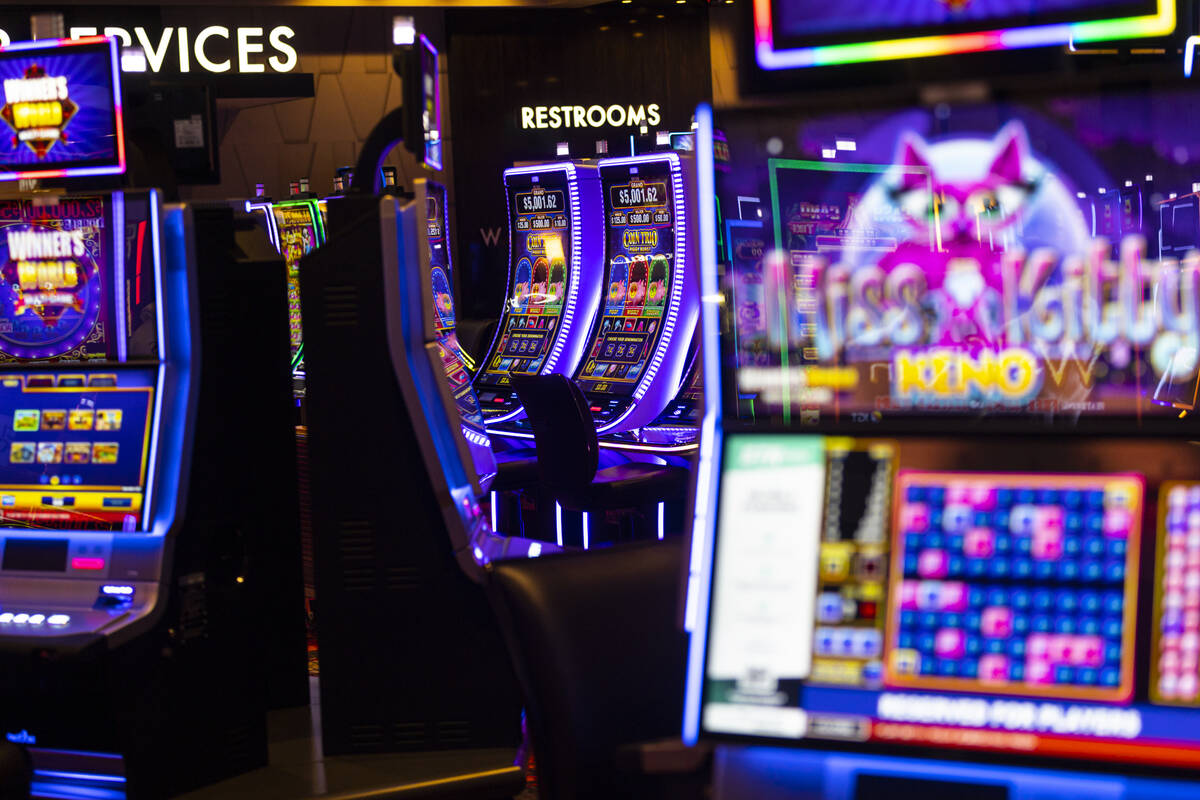 New Wildfire Casino opens in Downtown Las Vegas — PHOTOS | Casinos ...