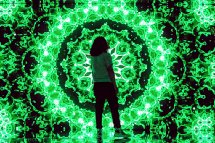 Fantasy Lab Las Vegas on the Strip, a spot for love, hope, fear and ...