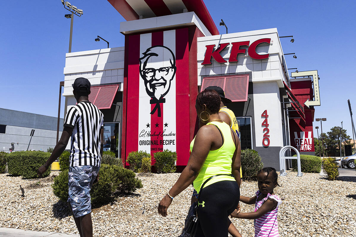 KFC offering free college tuition for its Nevada workers - LocalNews