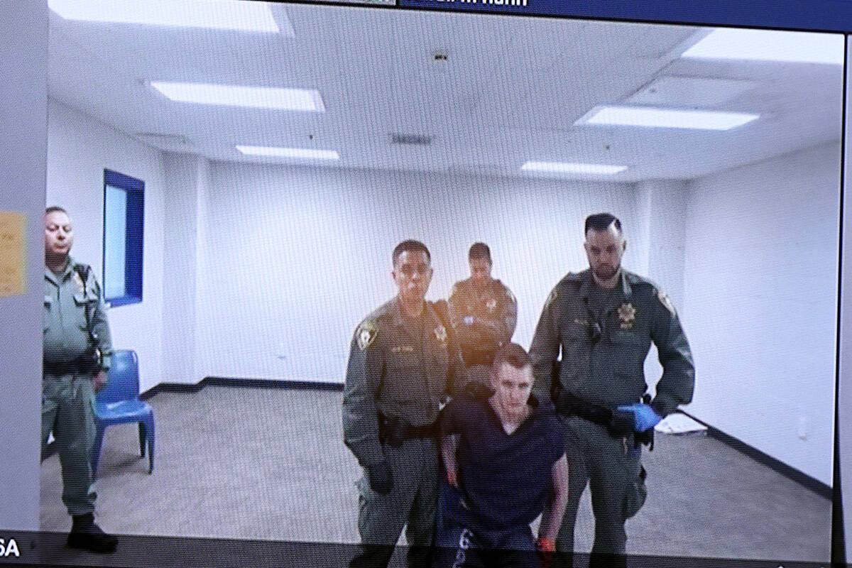 Teen murder suspect in 2021 Summerlin stabbing accused of attacking ...