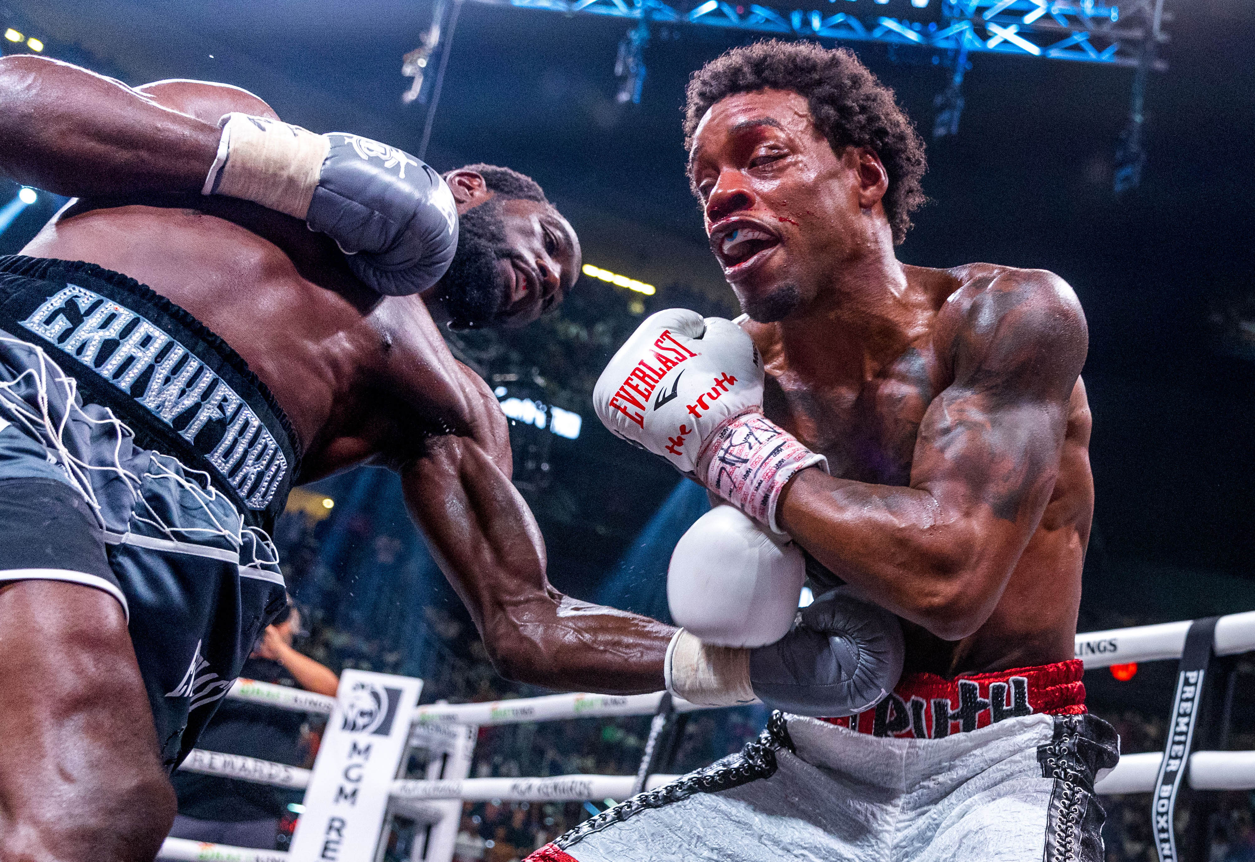 Who is Derrick James? Why Errol Spence Jr.’s trainer is the best in ...