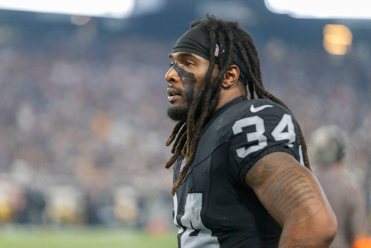 Raiders’ Brandon Bolden brings cancer awareness to NFL | Raiders News ...