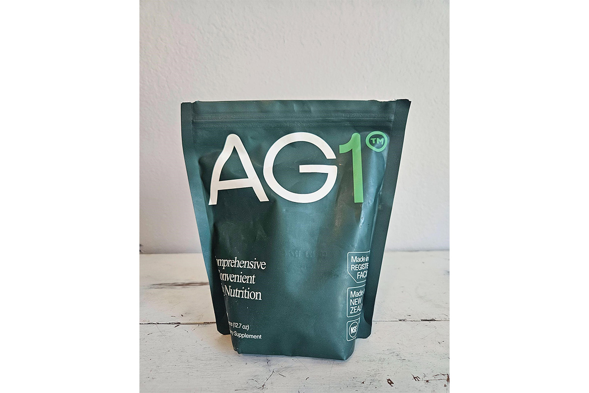 A Fact-Based AG1 [Athletic Greens] Review, Vetted by Dietitians