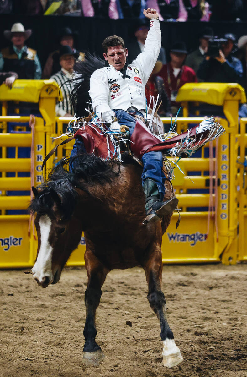 NFR Day 1: Rocker Steiner wins, Stetson Wright fails to finish ...