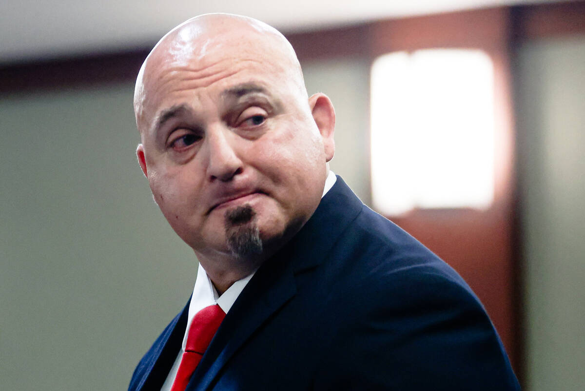 Former detective gets probation for crimes related to stripper ...