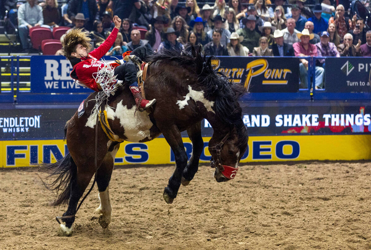 NFR 2023: Keenan Hayes, Tyler Waguespack among world champions ...