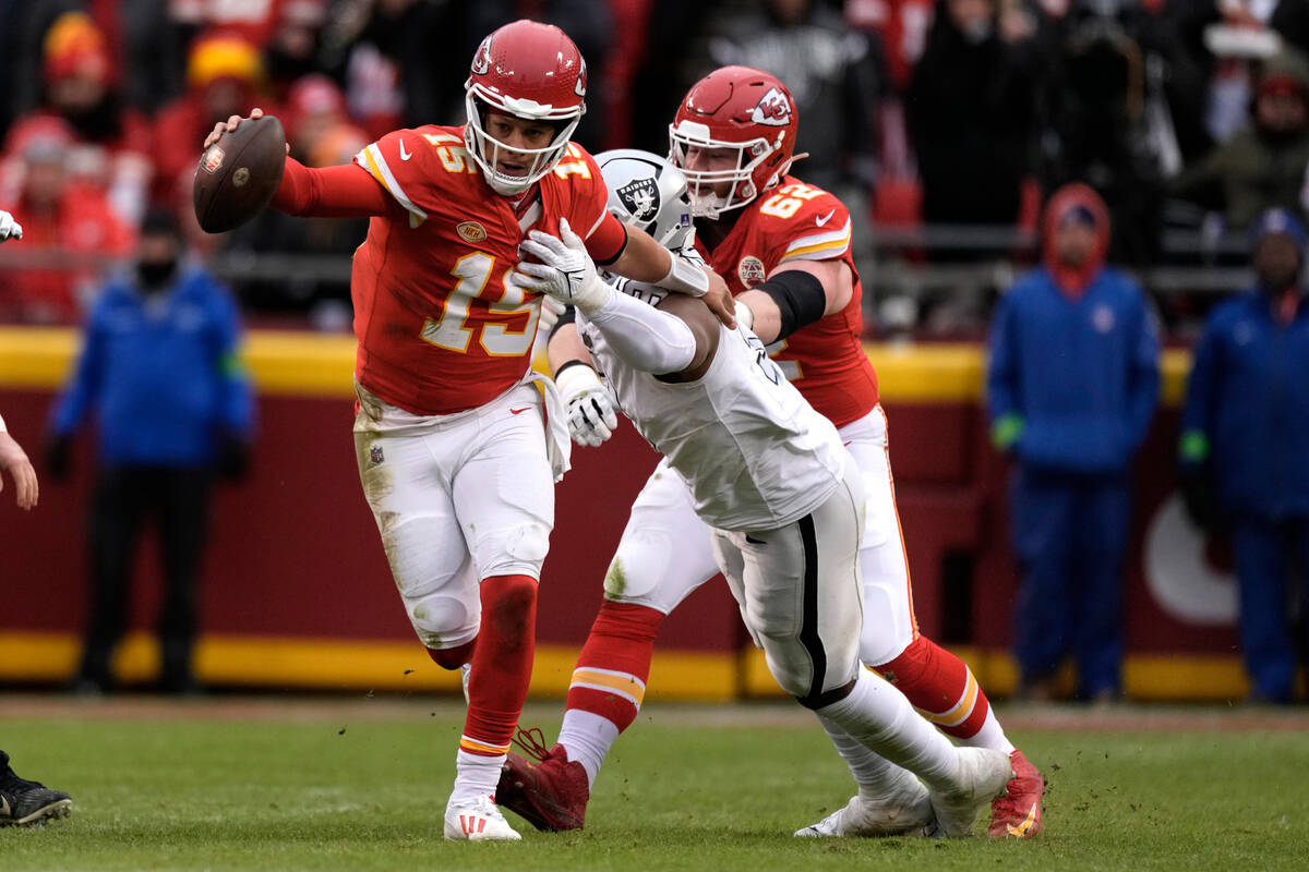 Raiders must treat Patrick Mahomes like Michael Jordan, coach says | Raiders News | Sports