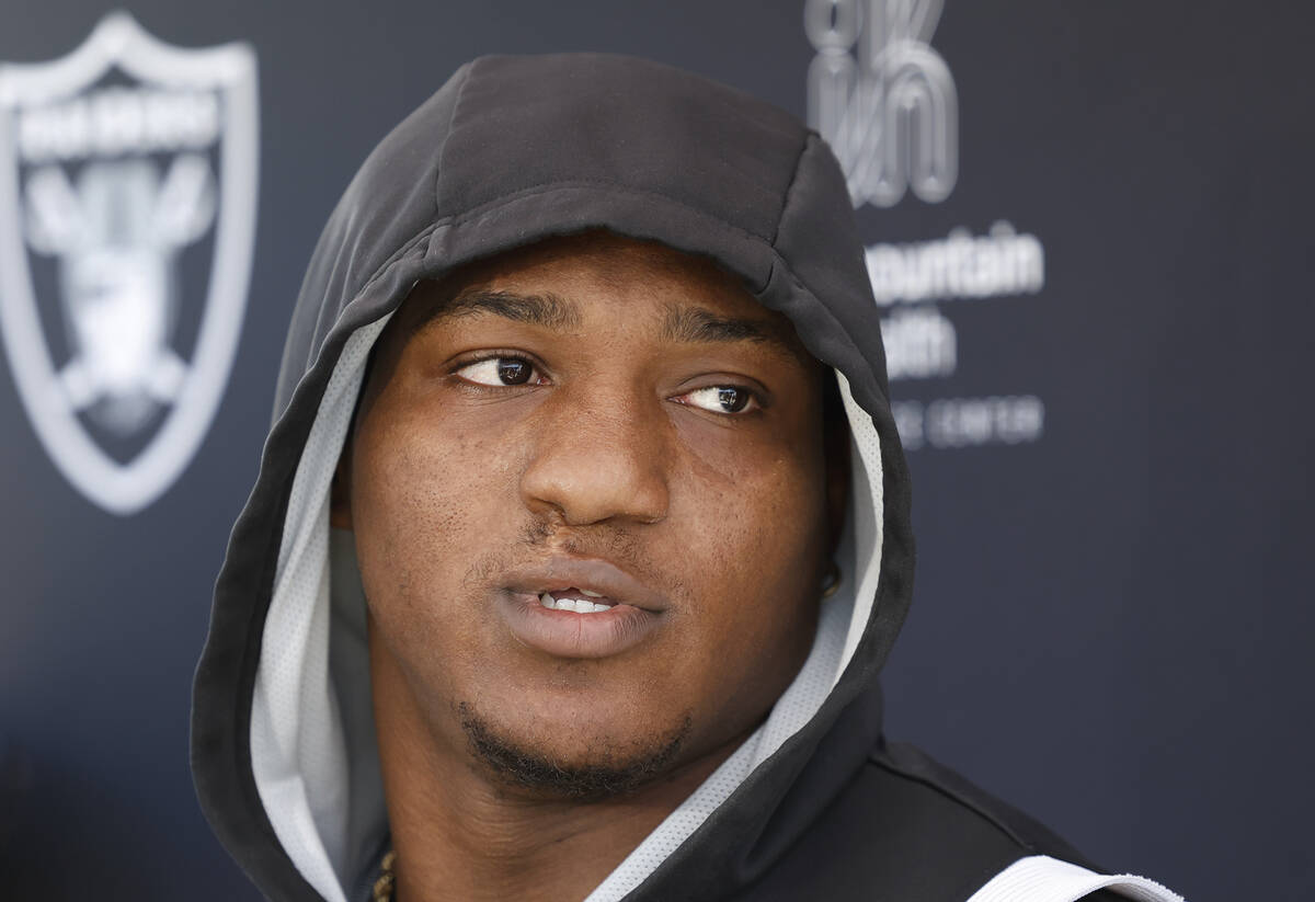 Raiders’ Zamir White takes over at running back for Josh Jacobs | Ed ...