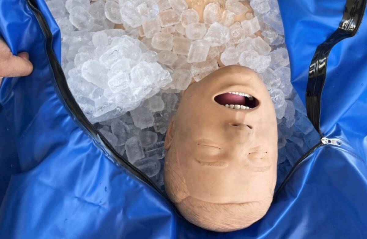 Ice immersion being used to treat heatstroke victims in Phoenix ...