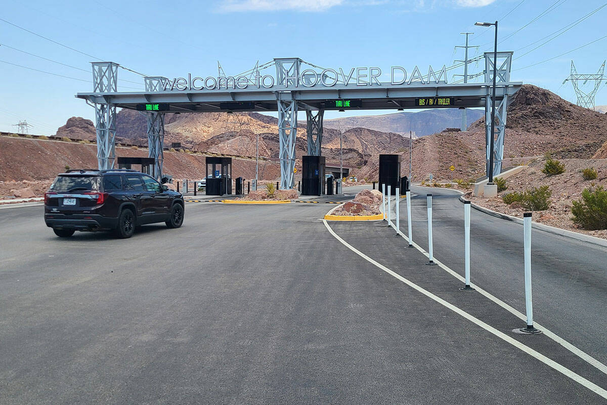 Hoover Dam adds toll plaza near road entrance | Tourism | Business