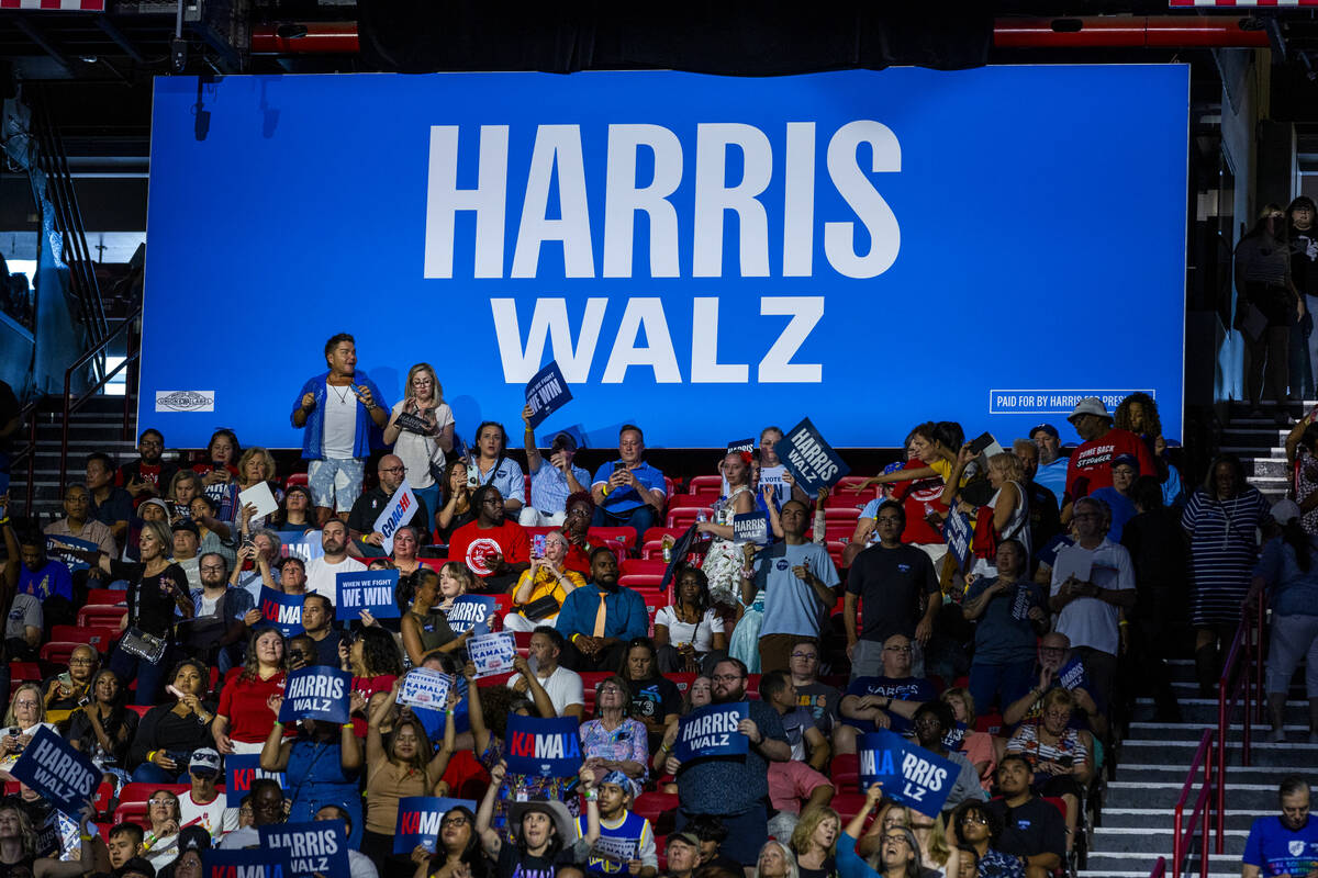 Harris-Walz rally at UNLV’s Thomas & Mack Centeramong large crowd ...