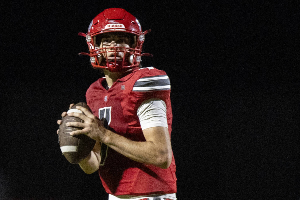 Arbor View football defeats Basic behind Thaddeus Thatcher | Nevada Preps
