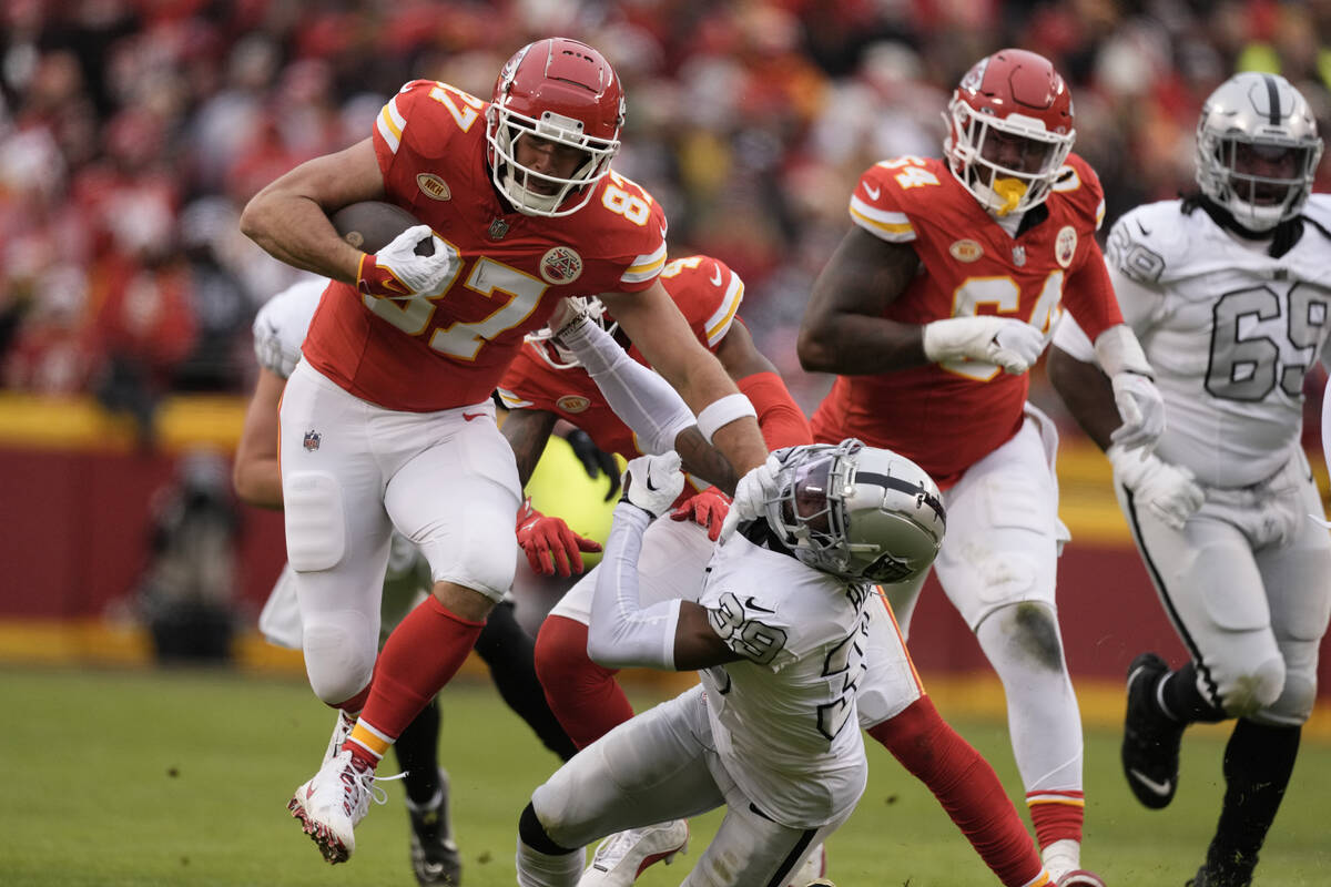 Raiders, Chiefs renew AFC West rivalry in Week 8 at Allegiant Stadium | Raiders News | Sports