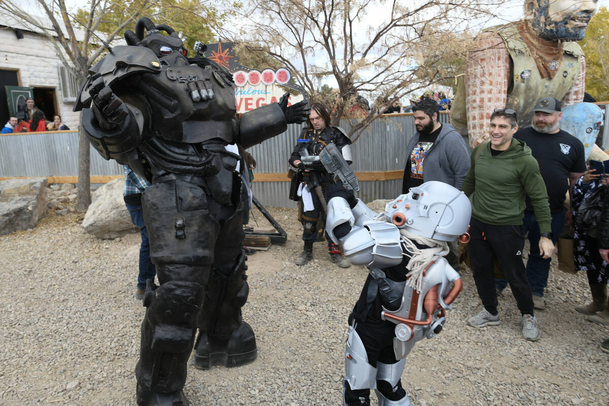 Thousands of ‘Fallout’ fans descend on tiny Goodsprings, Nevada ...