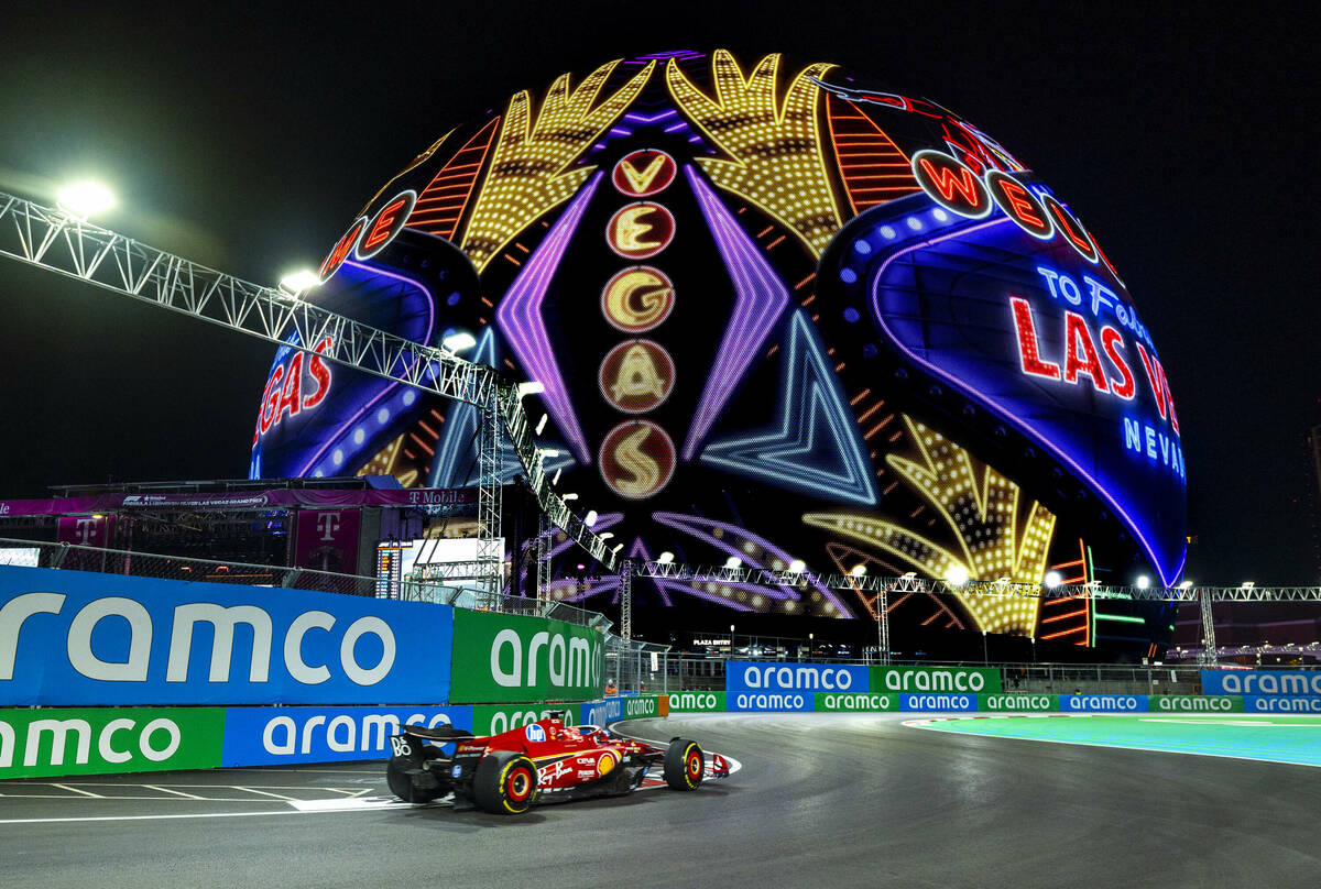 F1 Las Vegas Grand Prix first, second practice: Lewis Hamilton leads ...