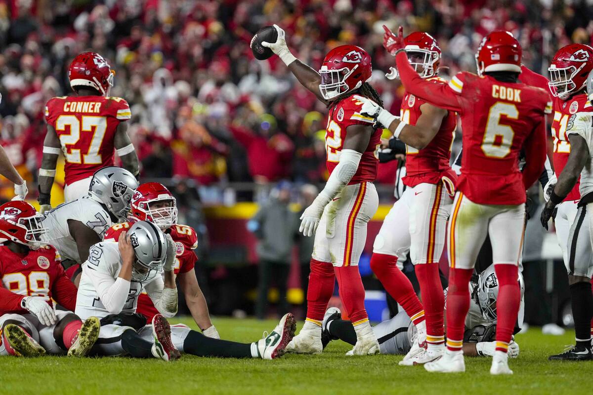 Raiders, Aidan O’Connell fumble away opportunity to upset Chiefs on bad ...