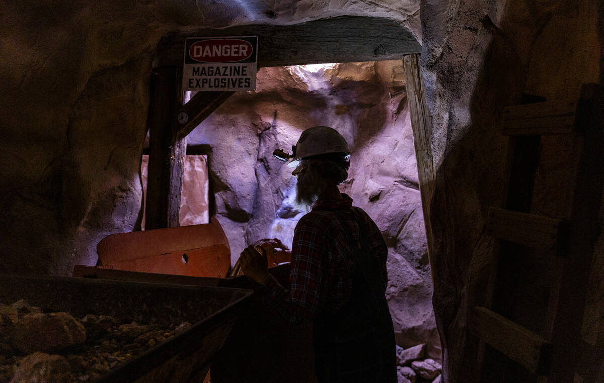 Henderson’s The Mine Experience delights kids with Nevada’s mining ...