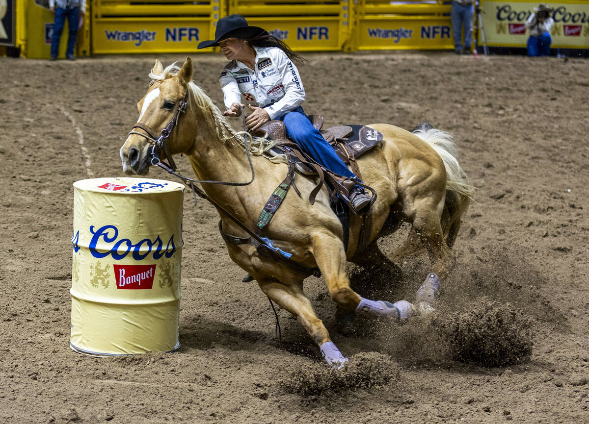 NFR: Veteran status helps Kinsel stay on track | National Finals Rodeo ...