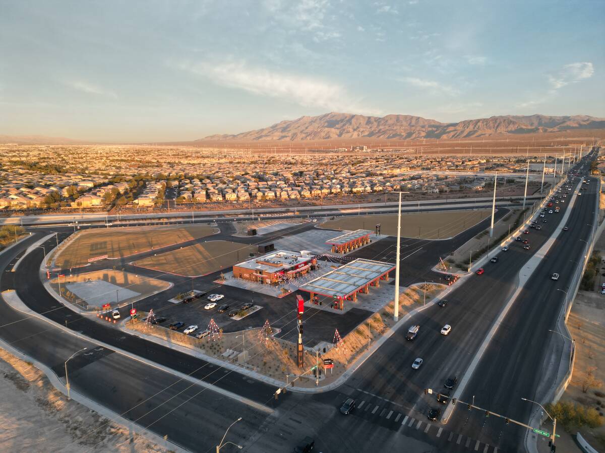 QuikTrip opens gas station, convenience store in North Las Vegas | Business
