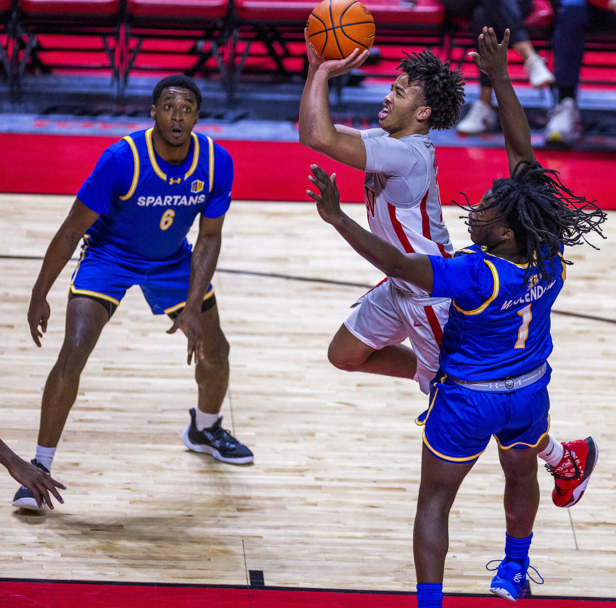UNLV basketball takes unbeaten Mountain West record to Boise State ...