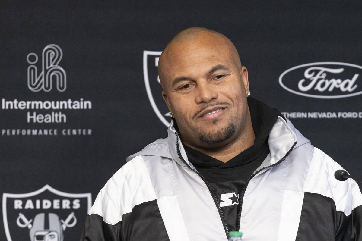 Raiders fire Antonio Pierce after drama with Davante Adams, Luke Getsy | Raiders News | Sports