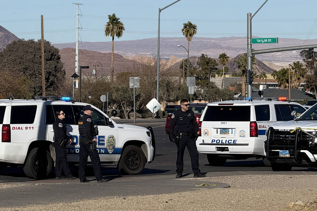 Police officer, suspect injured in Henderson shooting | Shootings | Crime