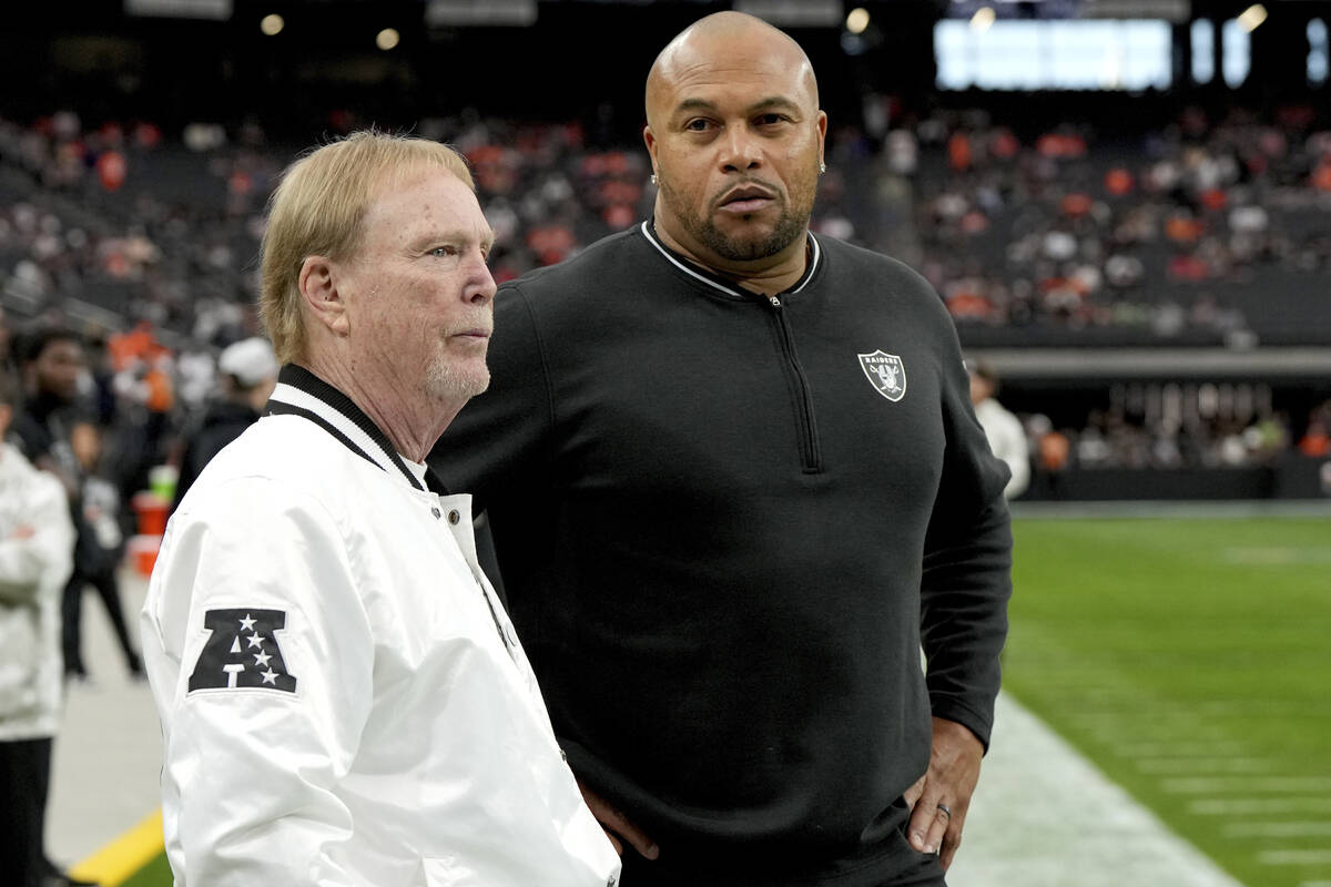 Raiders’ Mark Davis conducting coaching search for 6th time | Raiders ...