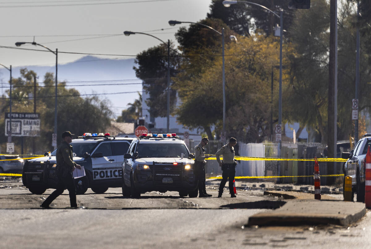 Las Vegas police: 911 caller reports friend for fatally shooting ...