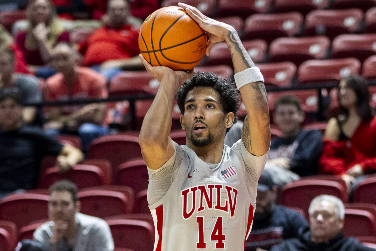 UNLV basketball defeats Fresno State for 3rd straight Mountain West ...