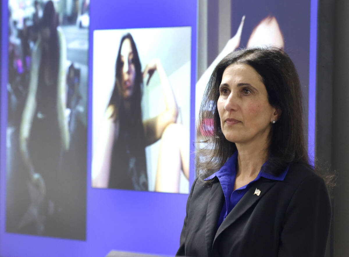 Romance scam: Las Vegas woman drugged victims; 3 died, FBI says | Crime