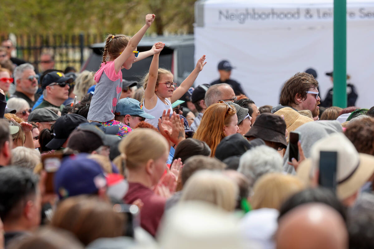 Bernie Sanders, AOC hold ‘Fight the Oligarchy’ rally in North Las Vegas ...