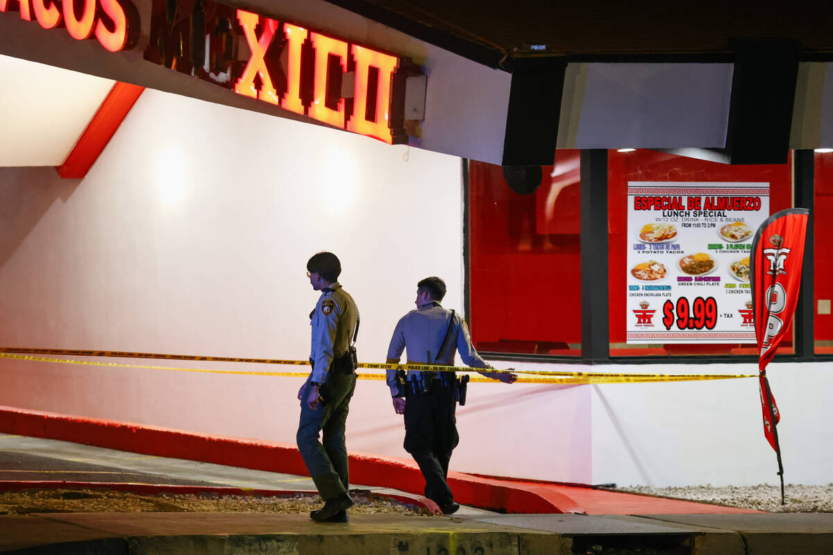 ‘Erratic’ man grabs other man’s gun, kills him near downtown Las Vegas | Homicides | Crime