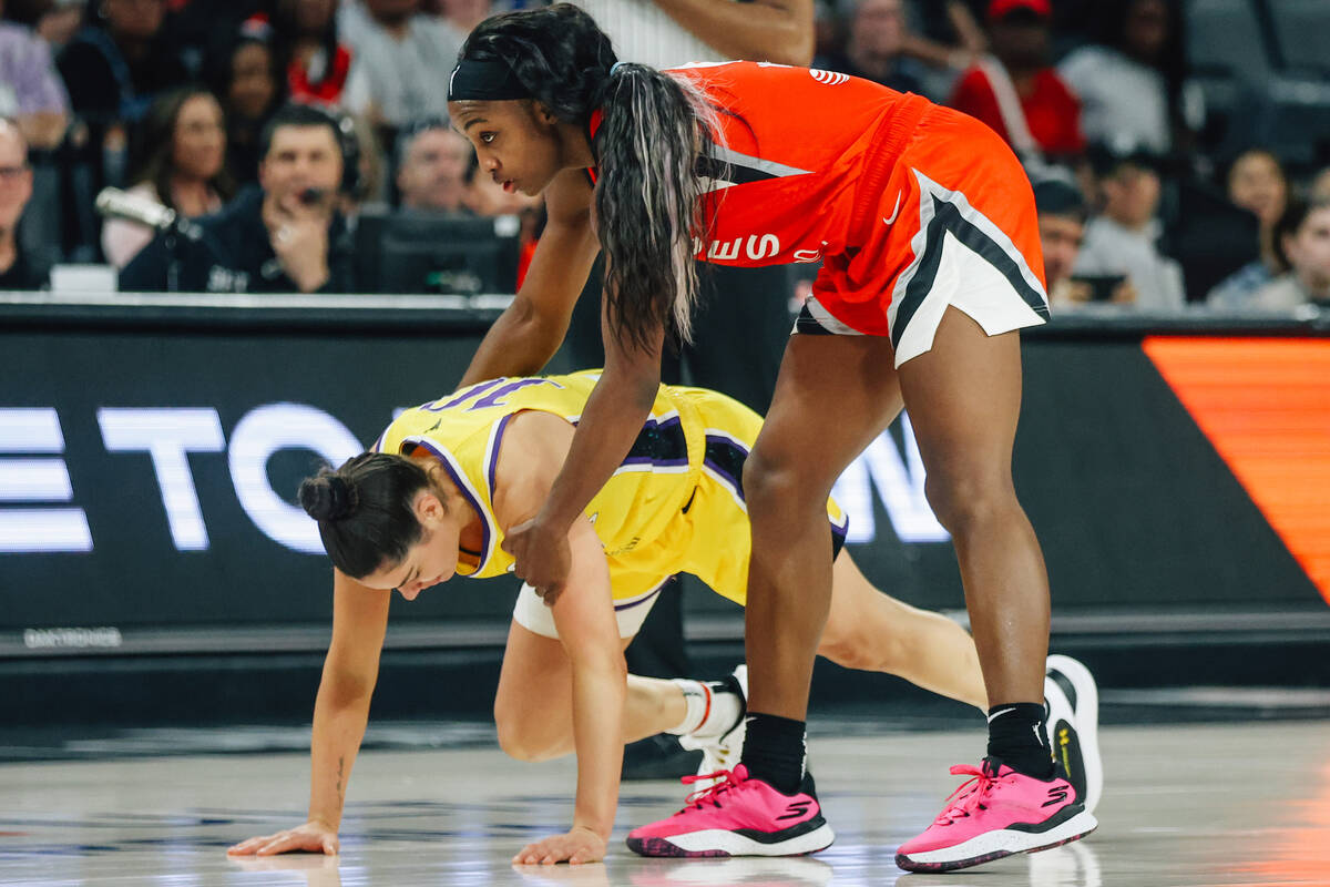 Las Vegas Aces beat Kelsey Plum, Los Angeles Sparks | Aces | Sports