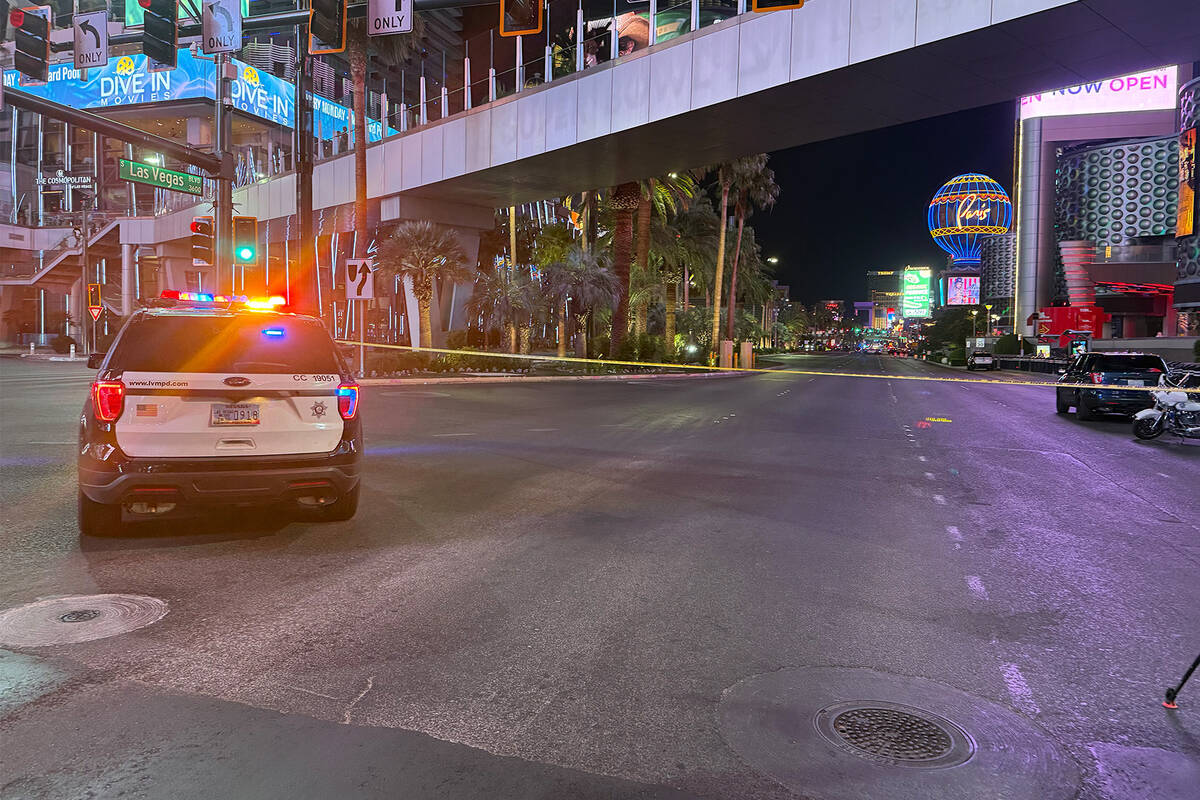 Livestreamed shooting leaves 2 dead in front of Bellagio fountains on Las Vegas Strip; suspect ...