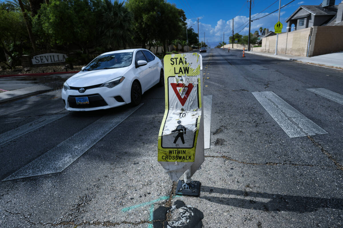 Driverless and steering wheel-free taxi makes debut in Las Vegas ...