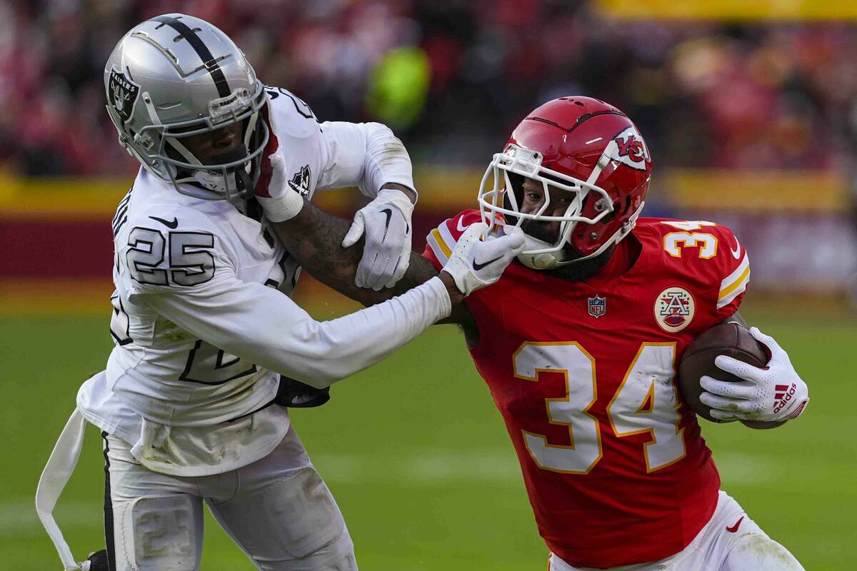 Raiders count on Pete Carroll’s track record to develop young defensive backs | Raiders News ...