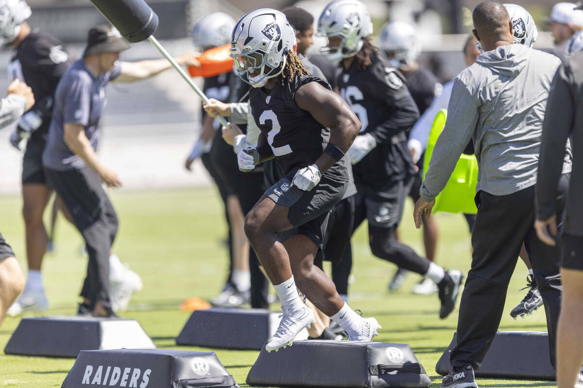 Raiders’ Ashton Jeanty struggles rushing, but impresses in pass protection | Raiders News | Sports