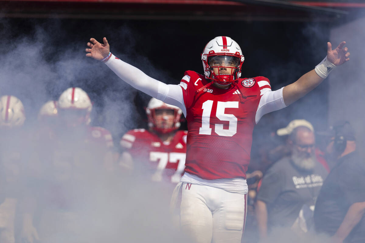 College football bowl projections: Nebraska, Cal picked for Las Vegas ...